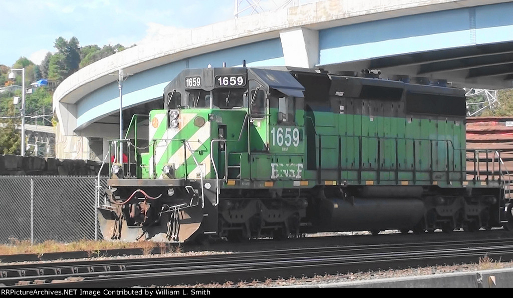 Building a Frt in Balmer Yard -1